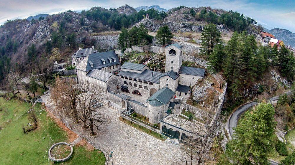 Çetinje'de keşfedilecek en güzel yerler: Bir rehber - Gezify